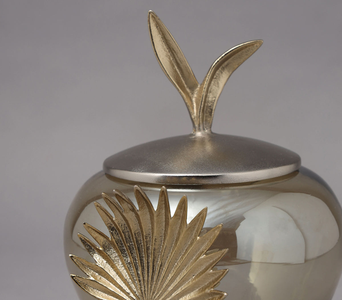 Precious Palm Jar – Rabyana Design